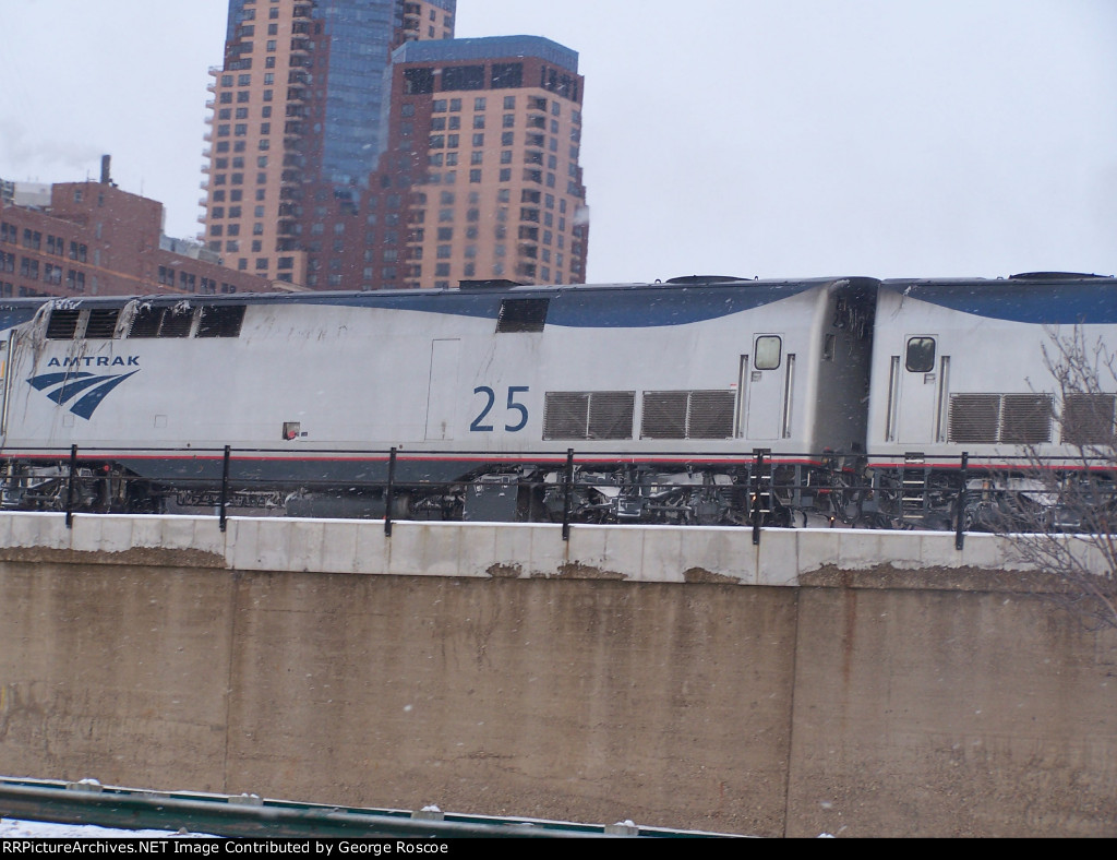 Amtrak 25
